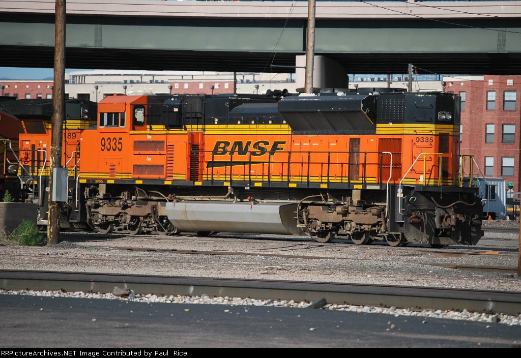 BNSF 9335